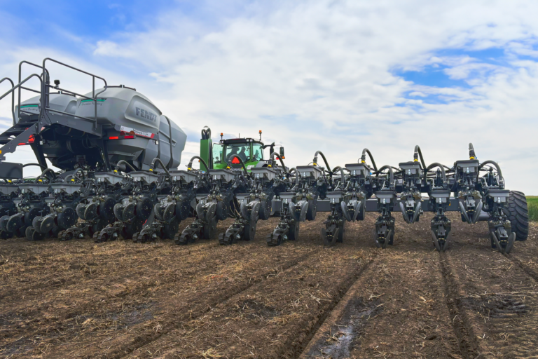 Fendt Momentum Planter - AgWest Ltd.