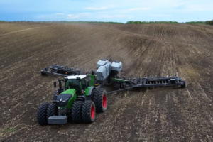 Fendt Momentum Planter - AgWest Ltd.